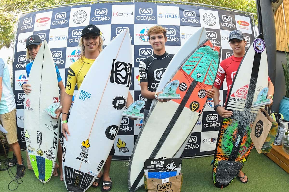 UM DOMINGO DE VERÃO, COM ALTAS ONDAS!